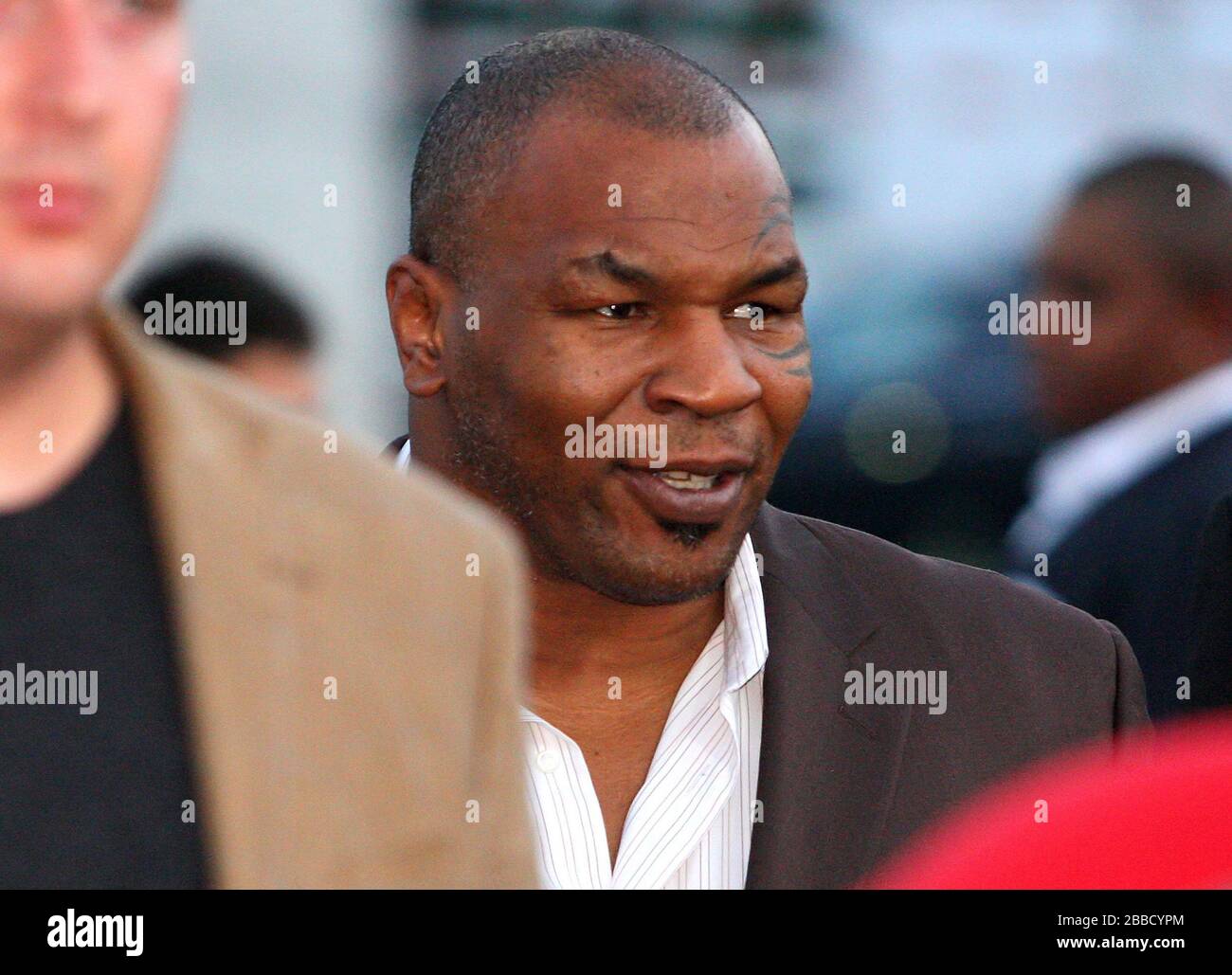 Mike tyson ring hi-res stock photography and images - Alamy
