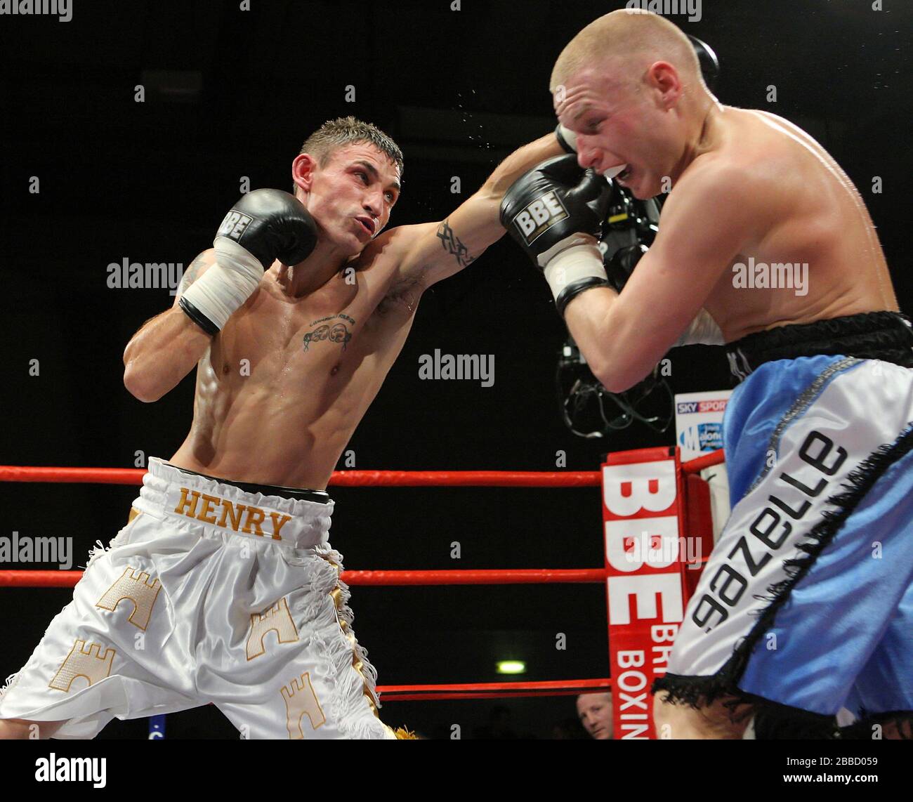 Henry Castle (Salisbury, white shorts) defeats Kevin O'Hara (Bristol ...