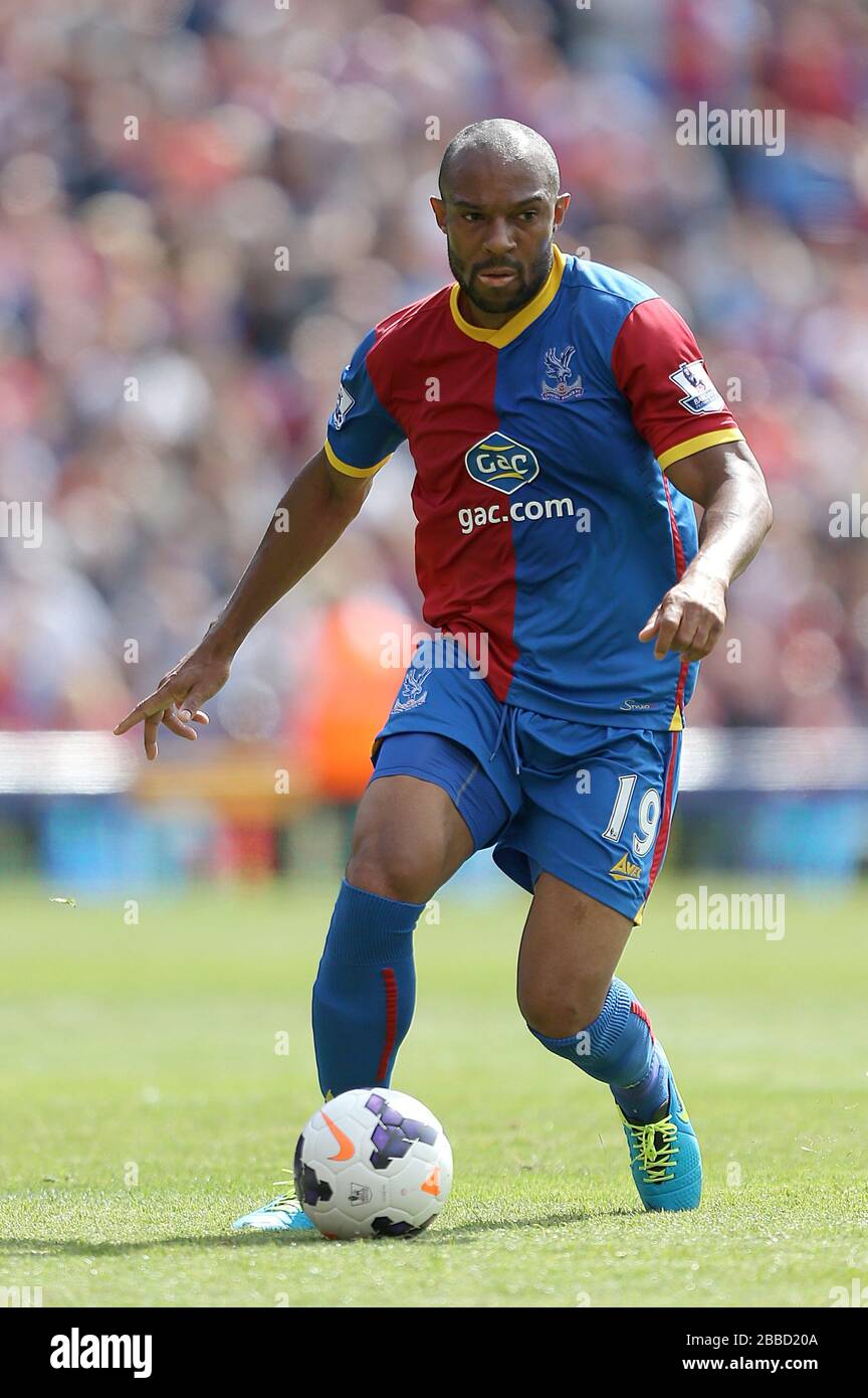 Daniel gabbidon hi-res stock photography and images - Alamy