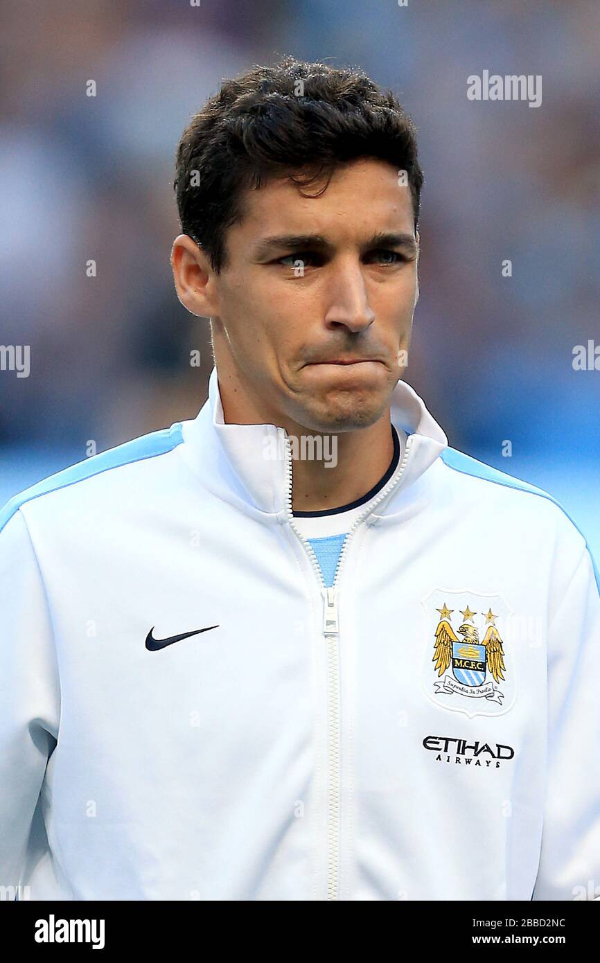 Jesus Navas, Manchester City Stock Photo - Alamy