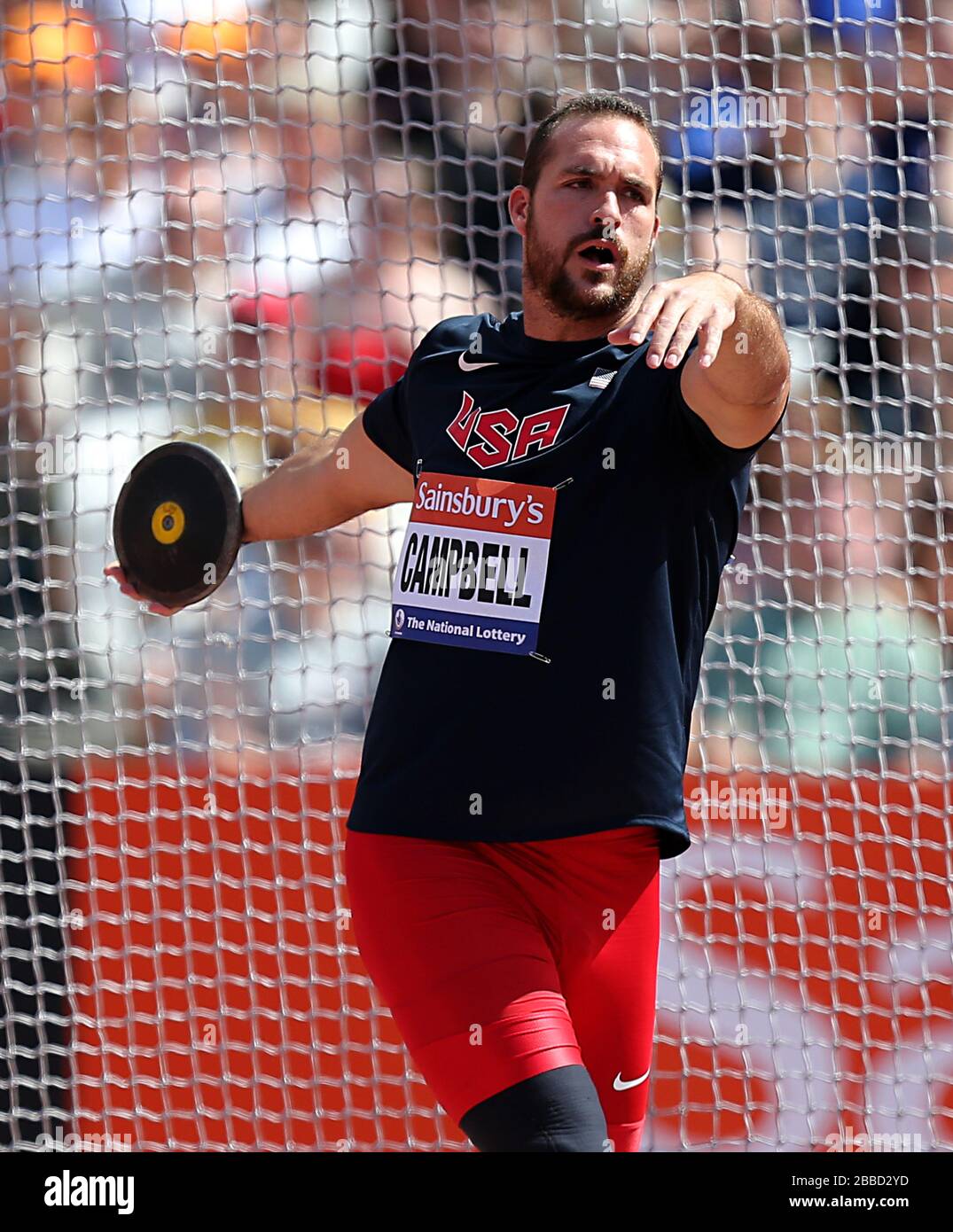 Mens f42 44 discus hi-res stock photography and images - Alamy