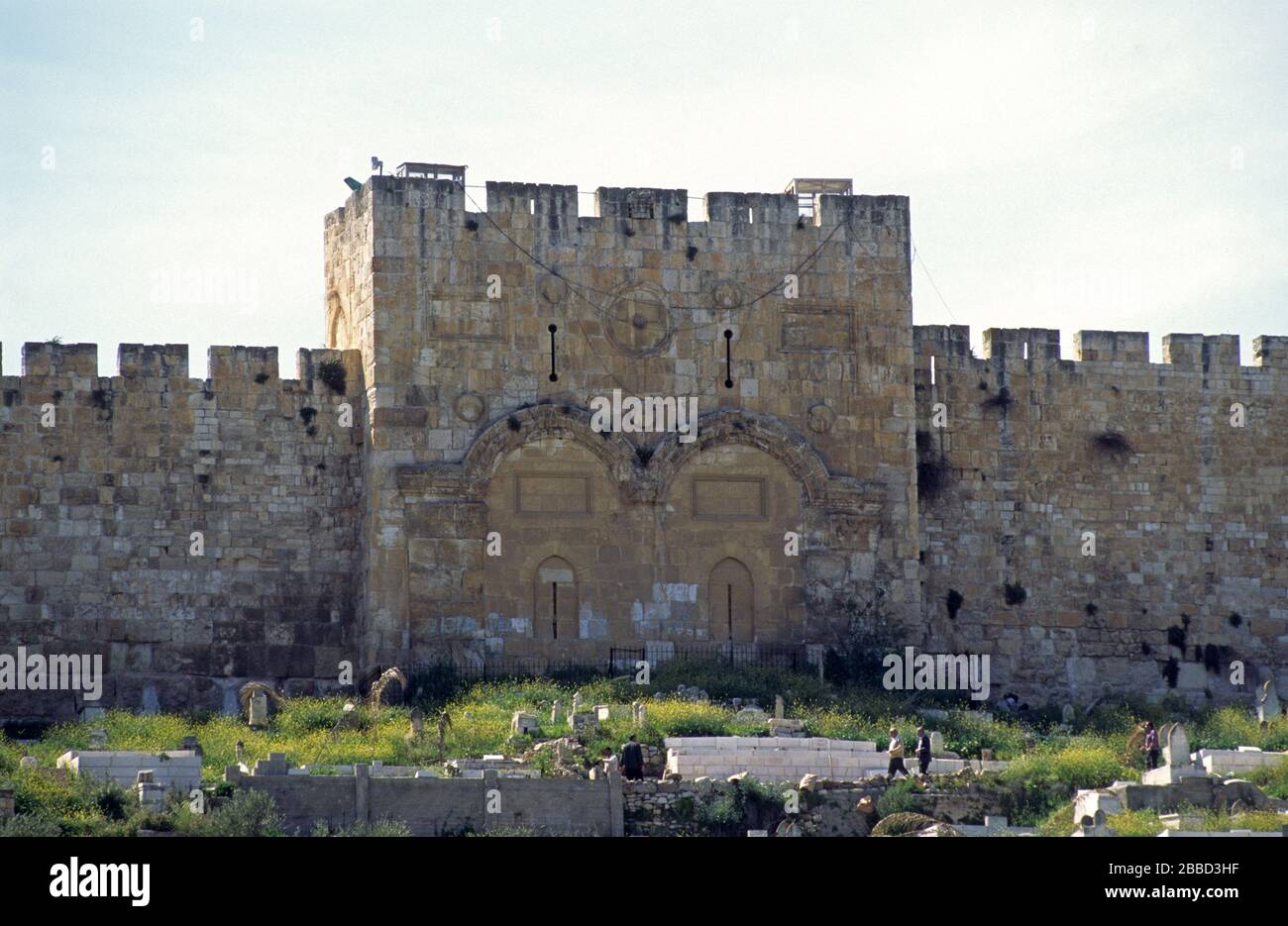 Golden gate in jerusalem hi-res stock photography and images - Alamy