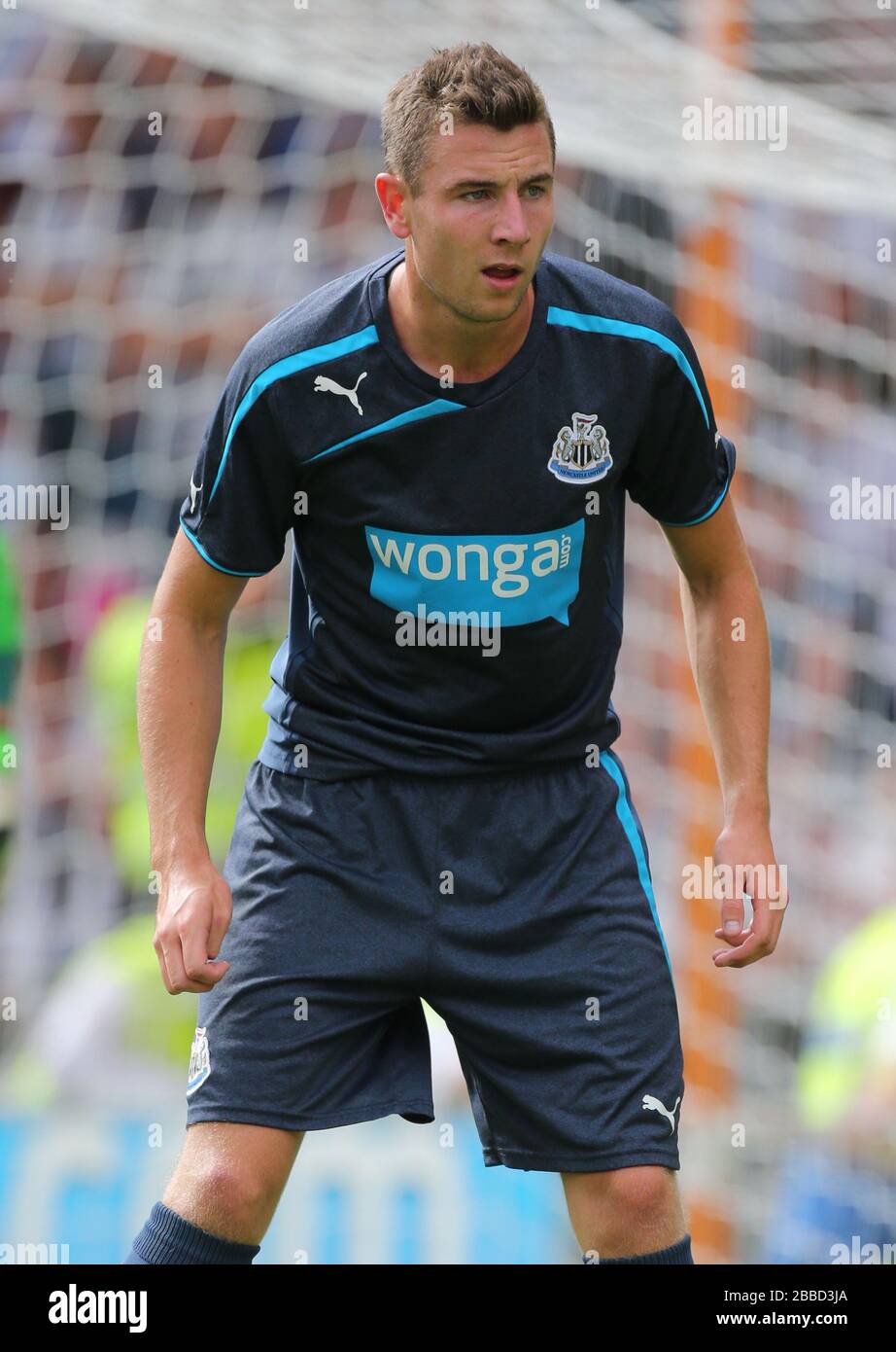 Newcastle United's Paul Dummett Stock Photo - Alamy