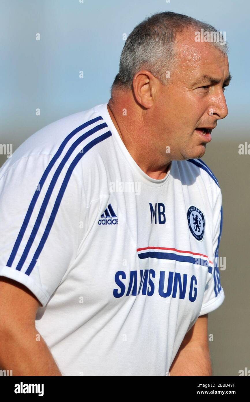 Mark Beeney, Chelsea goalkeeper coach Stock Photo - Alamy