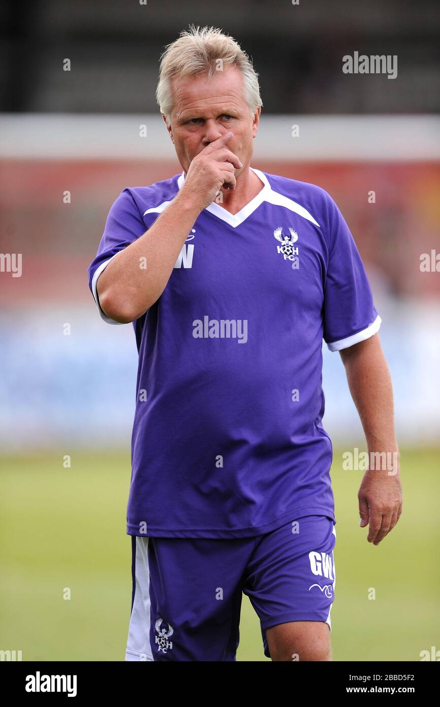 Kidderminster harriers assistant manager hi-res stock photography and ...