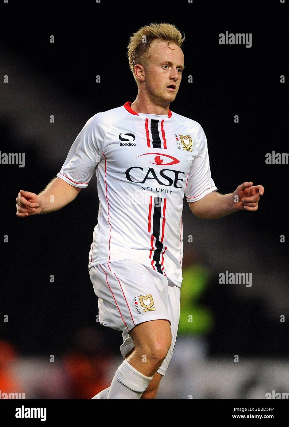 Ben Reeves, MK Dons Stock Photo - Alamy