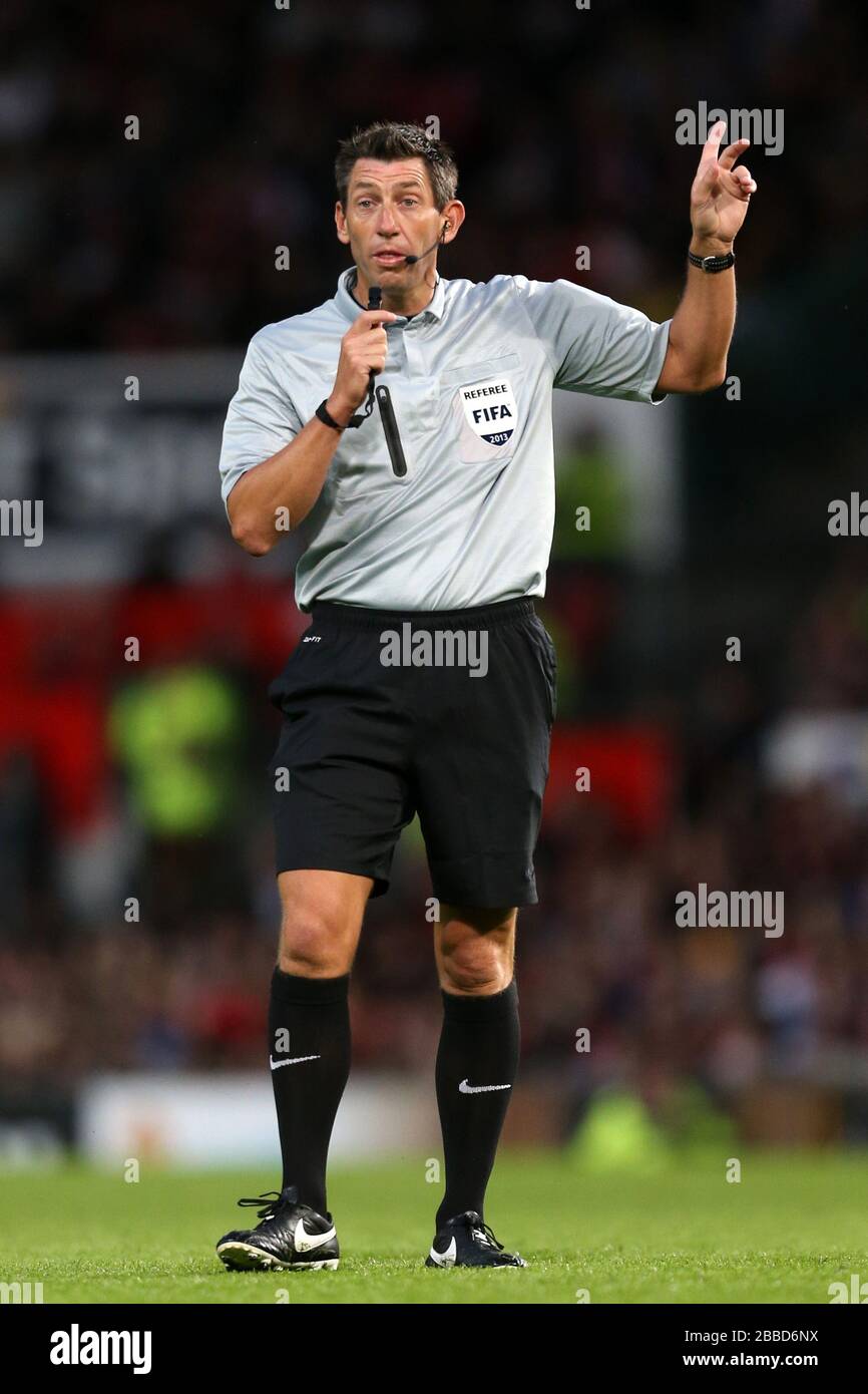 Lee Probert, referee Stock Photo - Alamy
