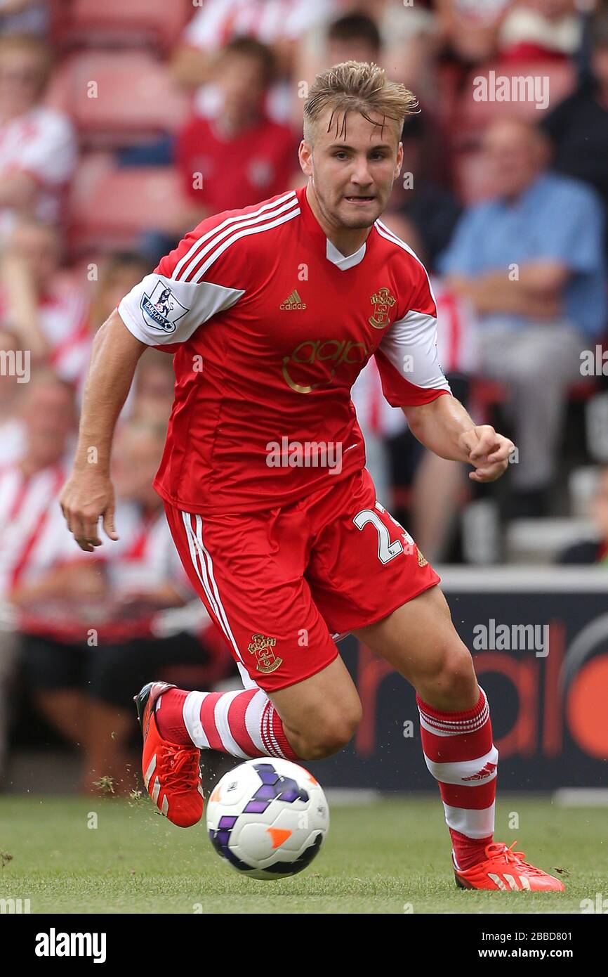 Luke shaw southampton hi-res stock photography and images - Alamy