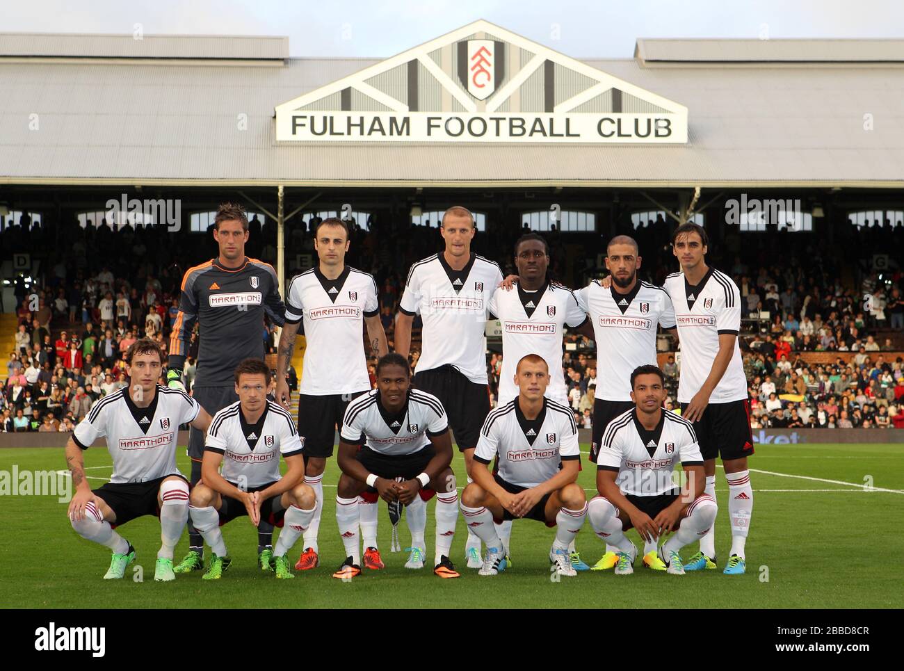 Fulham team group Stock Photo - Alamy