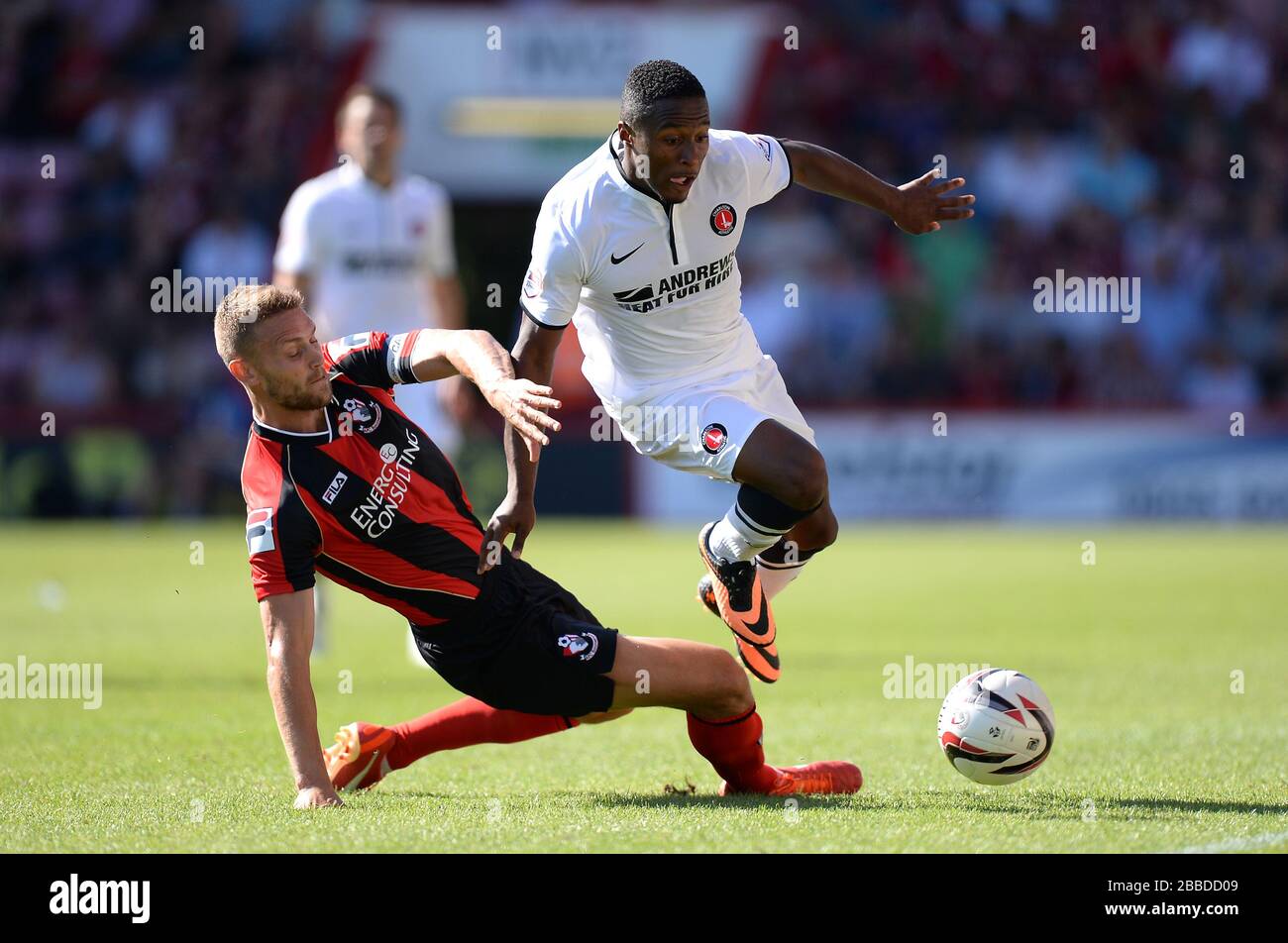 Charlton Athletic's Callum Harriott (right) and AFC Bournemouth'sSimon ...