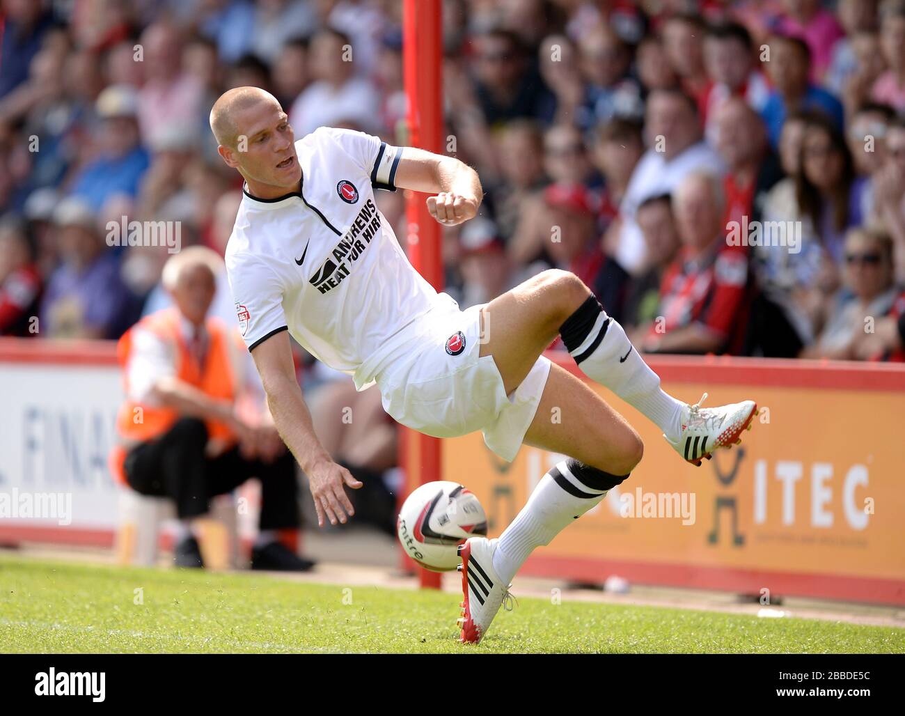 Michael Morrison, Charlton Athletic Stock Photo - Alamy