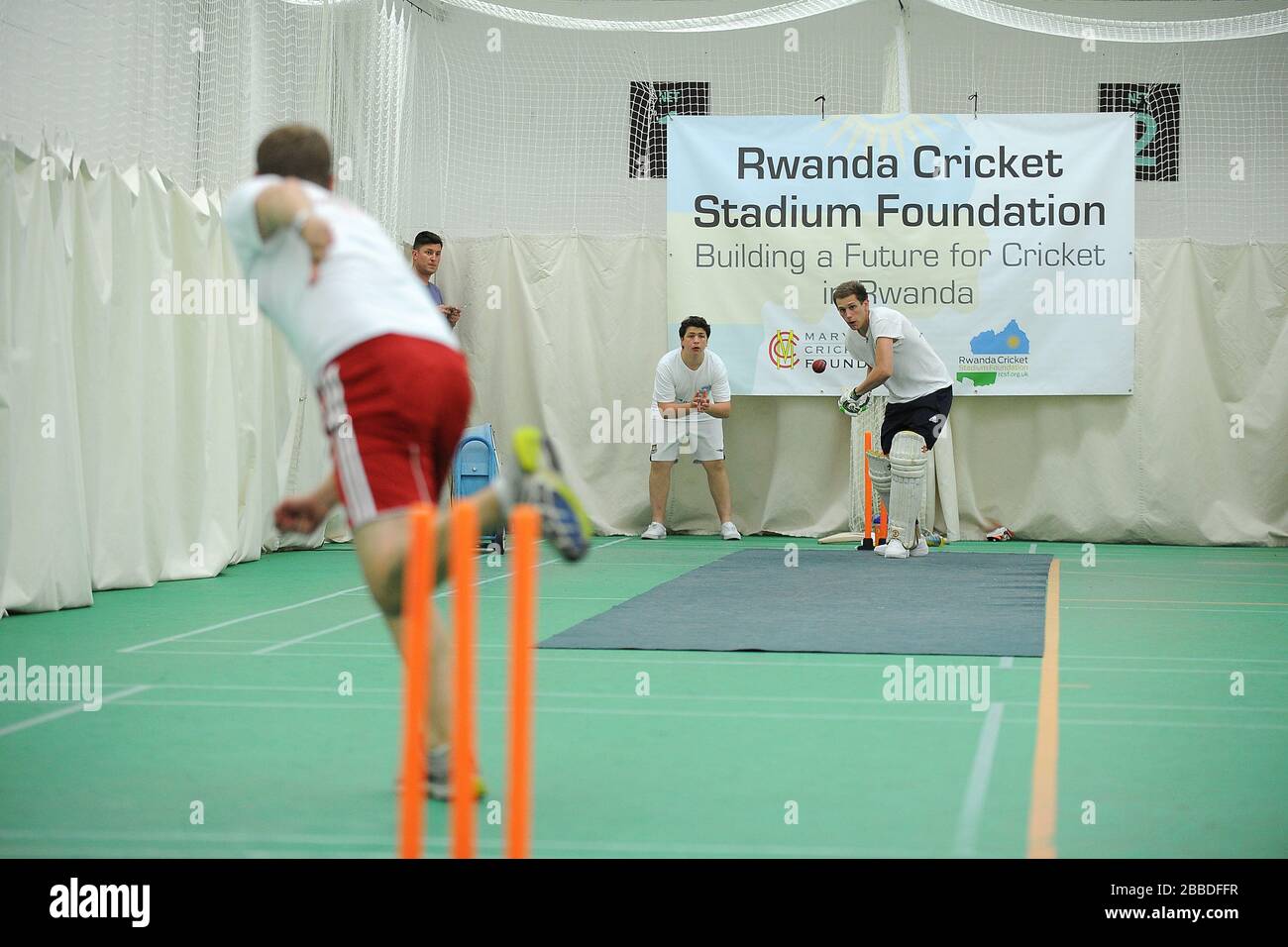 Alby Shale batting during his attempt to break the Guinness World ...