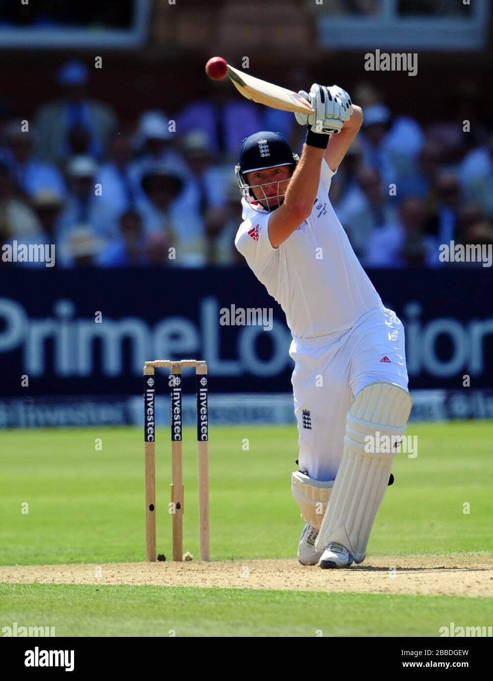 Cricket lord's bell hi-res stock photography and images - Alamy
