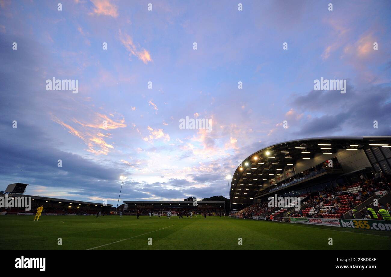 General view of the action at Highbury Stadium Stock Photo - Alamy