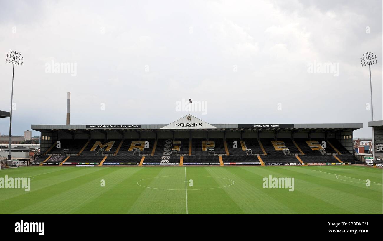 Meadow lane general view hi-res stock photography and images - Alamy