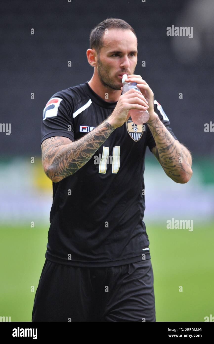 David bell hi-res stock photography and images - Alamy