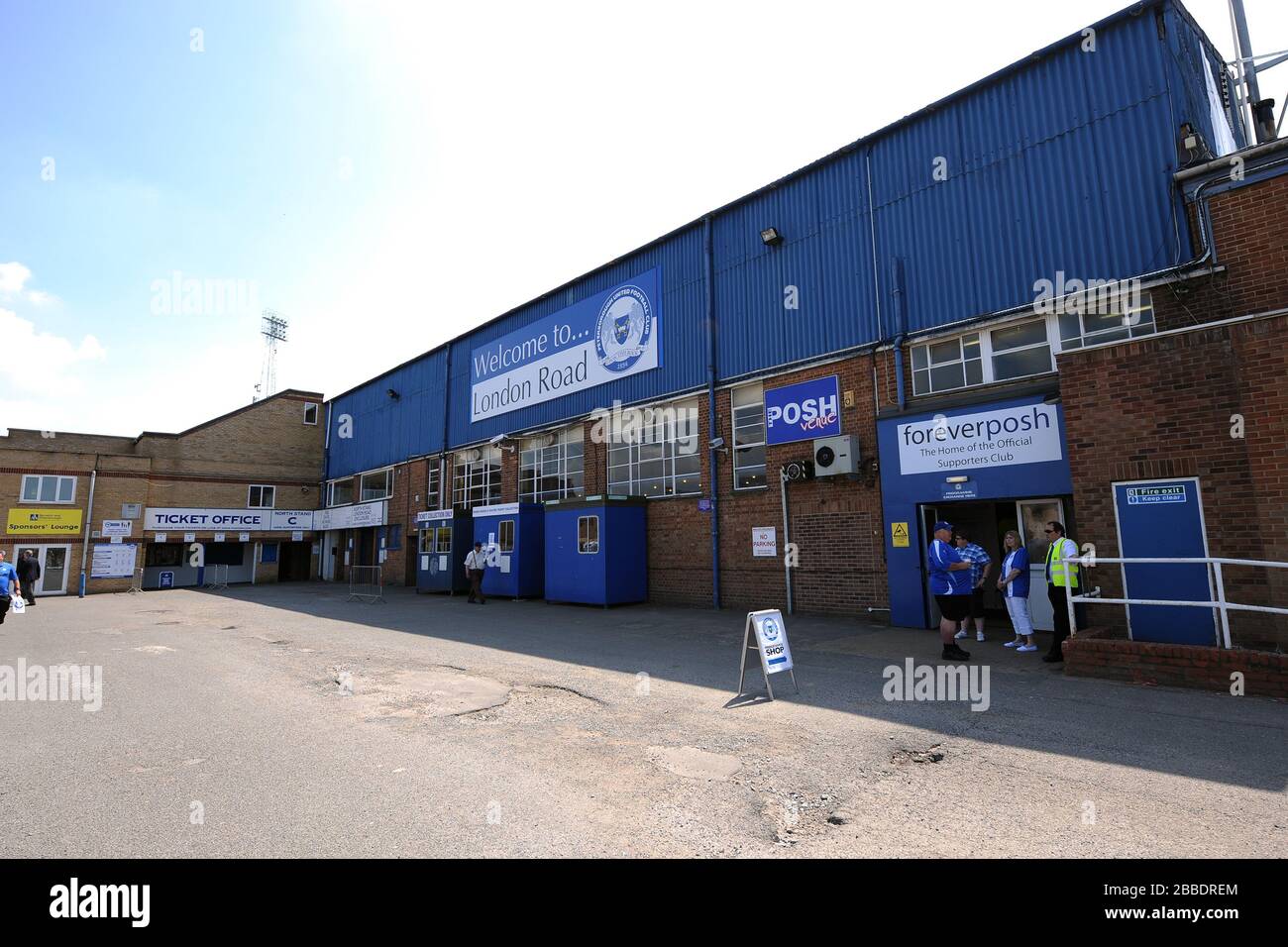 Peterborough united london road view hi-res stock photography and ...
