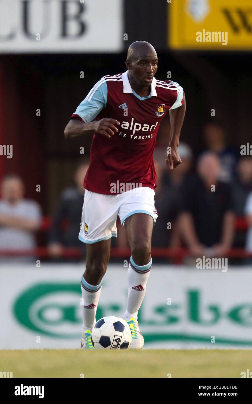 Alou hi-res stock photography and images - Alamy