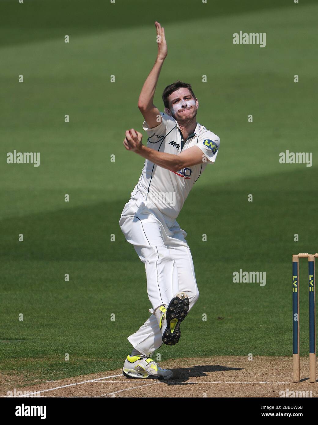 Nottinghamshire's Harry Gurney Stock Photo - Alamy