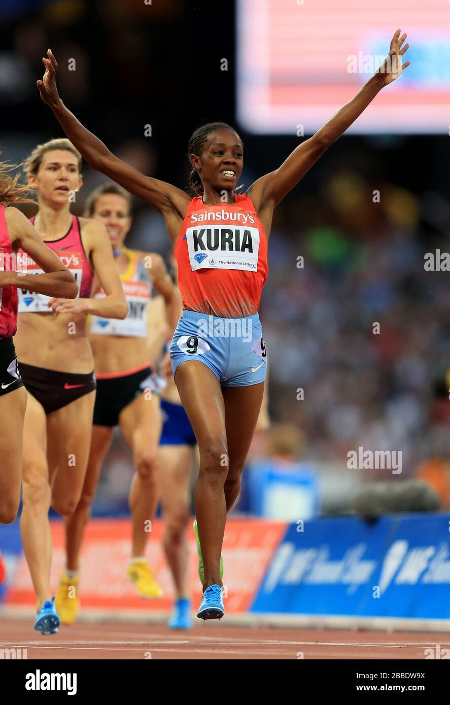 Kenya's Mary Kuria wins the women's 1500 metres Stock Photo - Alamy