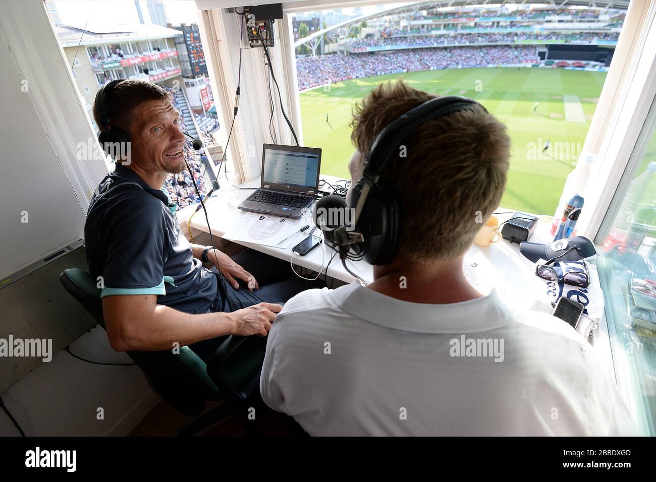Commentary box hi-res stock photography and images - Alamy