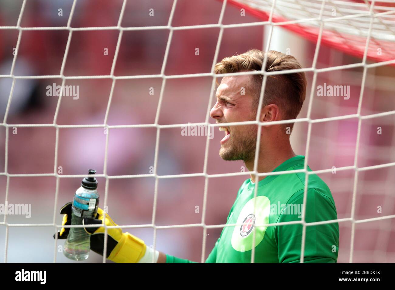 Charlton Athletic goalkeeper Ben Hamer Stock Photo - Alamy