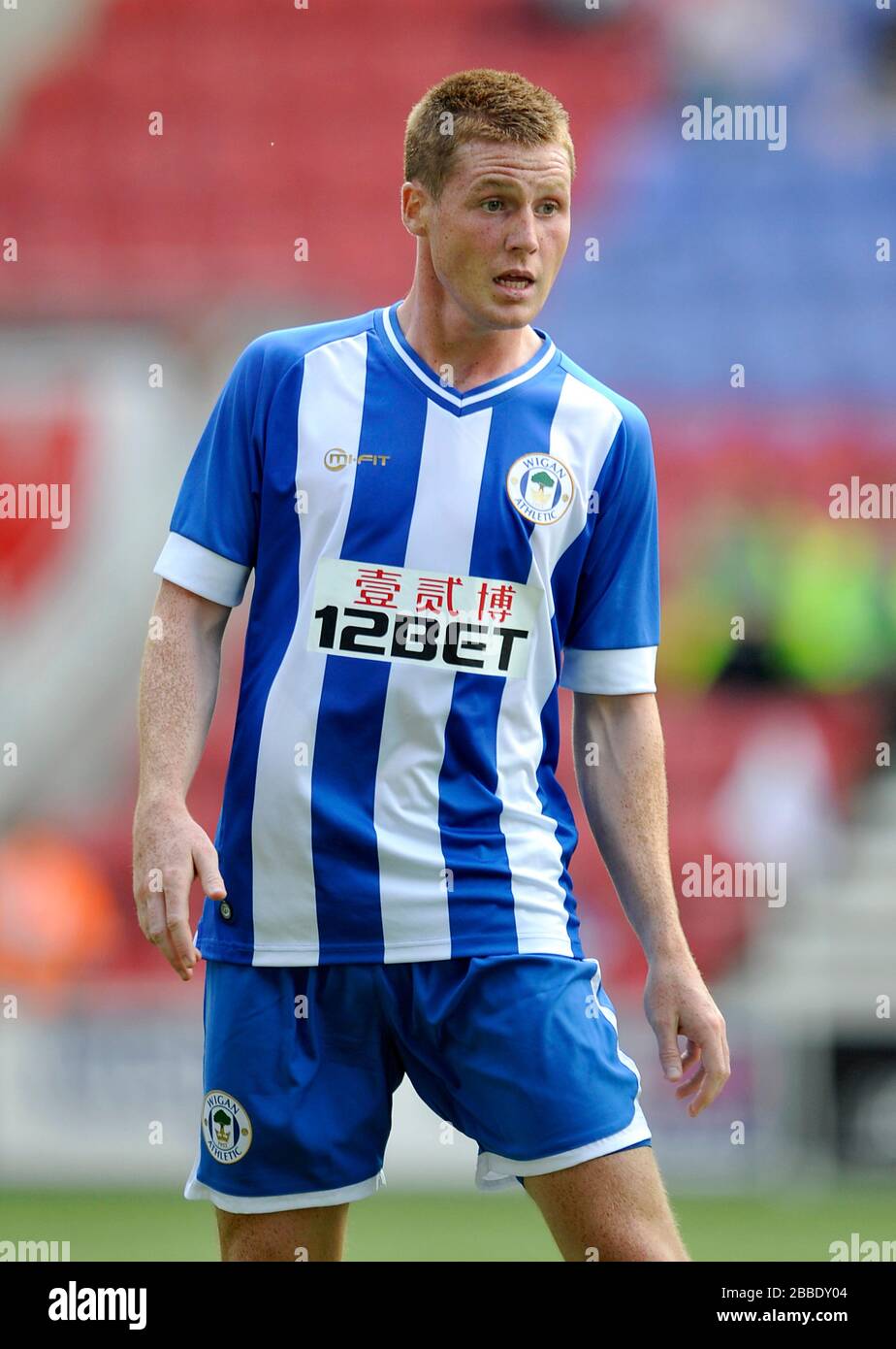 James McCarthy, Wigan Athletic Stock Photo - Alamy