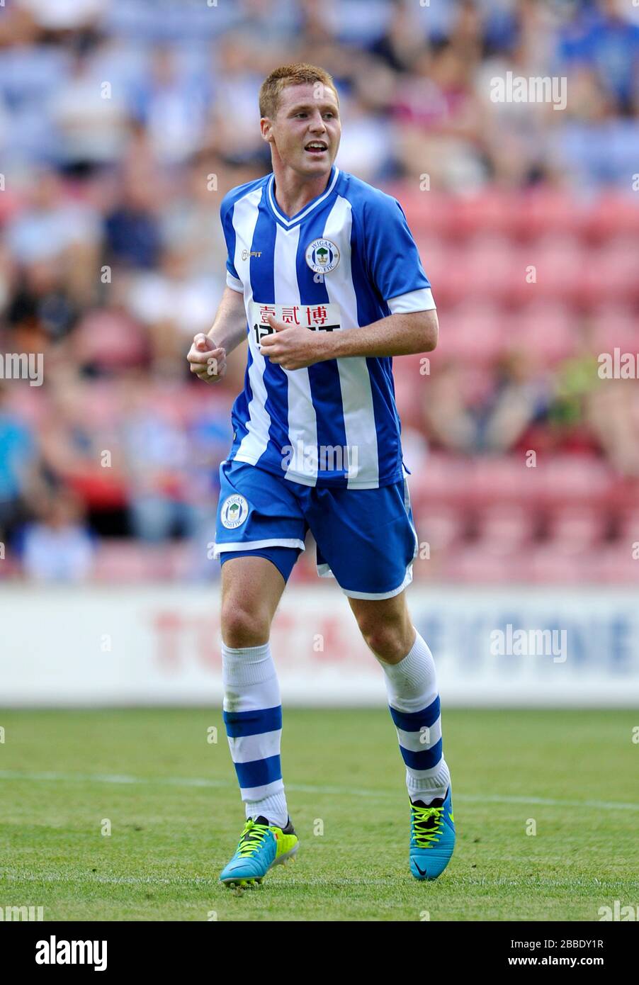 James McCarthy, Wigan Athletic Stock Photo - Alamy