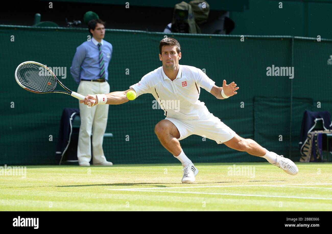 Novak djokovic sliding hi-res stock photography and images - Alamy