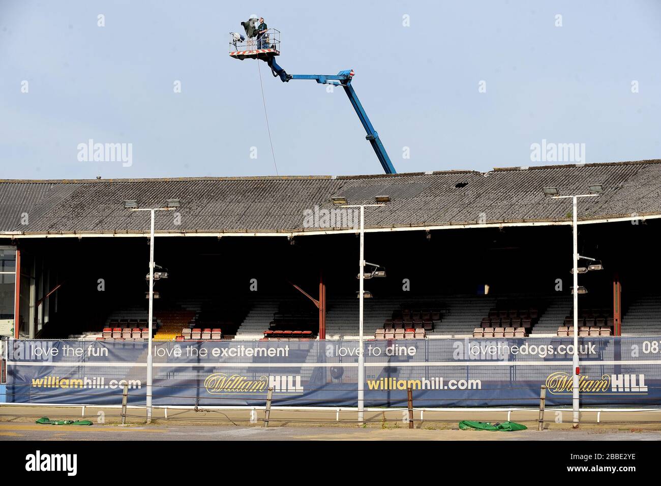 Inside wimbledon stadium hi-res stock photography and images - Alamy