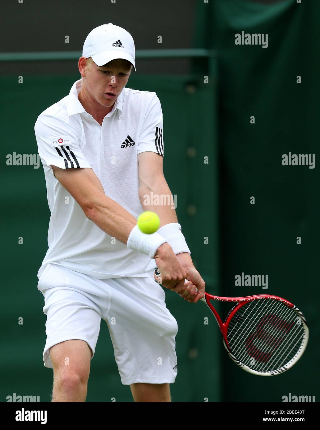 Great Britain's Kyle Edmund in action against Poland's Jerzy Janowicz ...