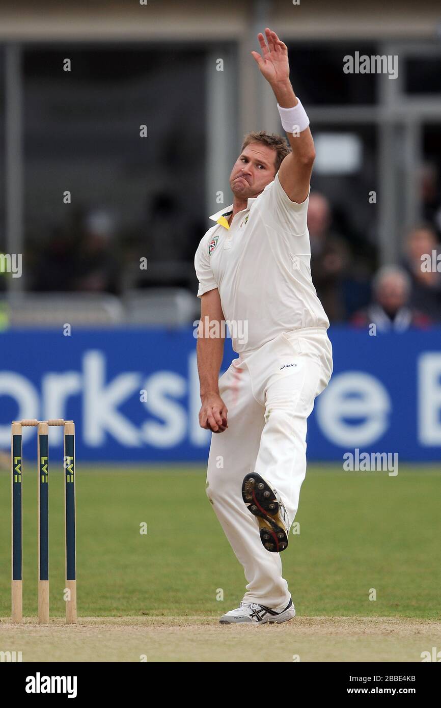 Ryan harris hi-res stock photography and images - Alamy