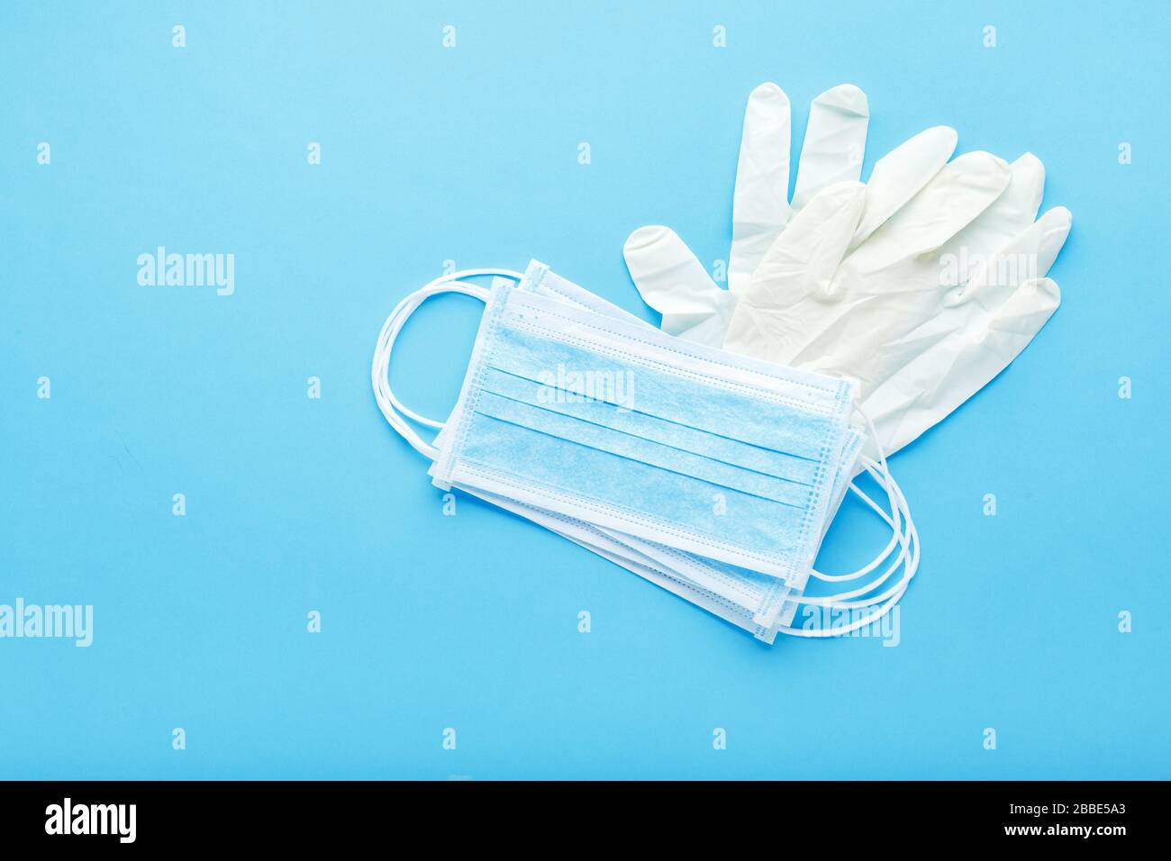 Hygienic mask, Medical protective masks and white rubber gloves ...