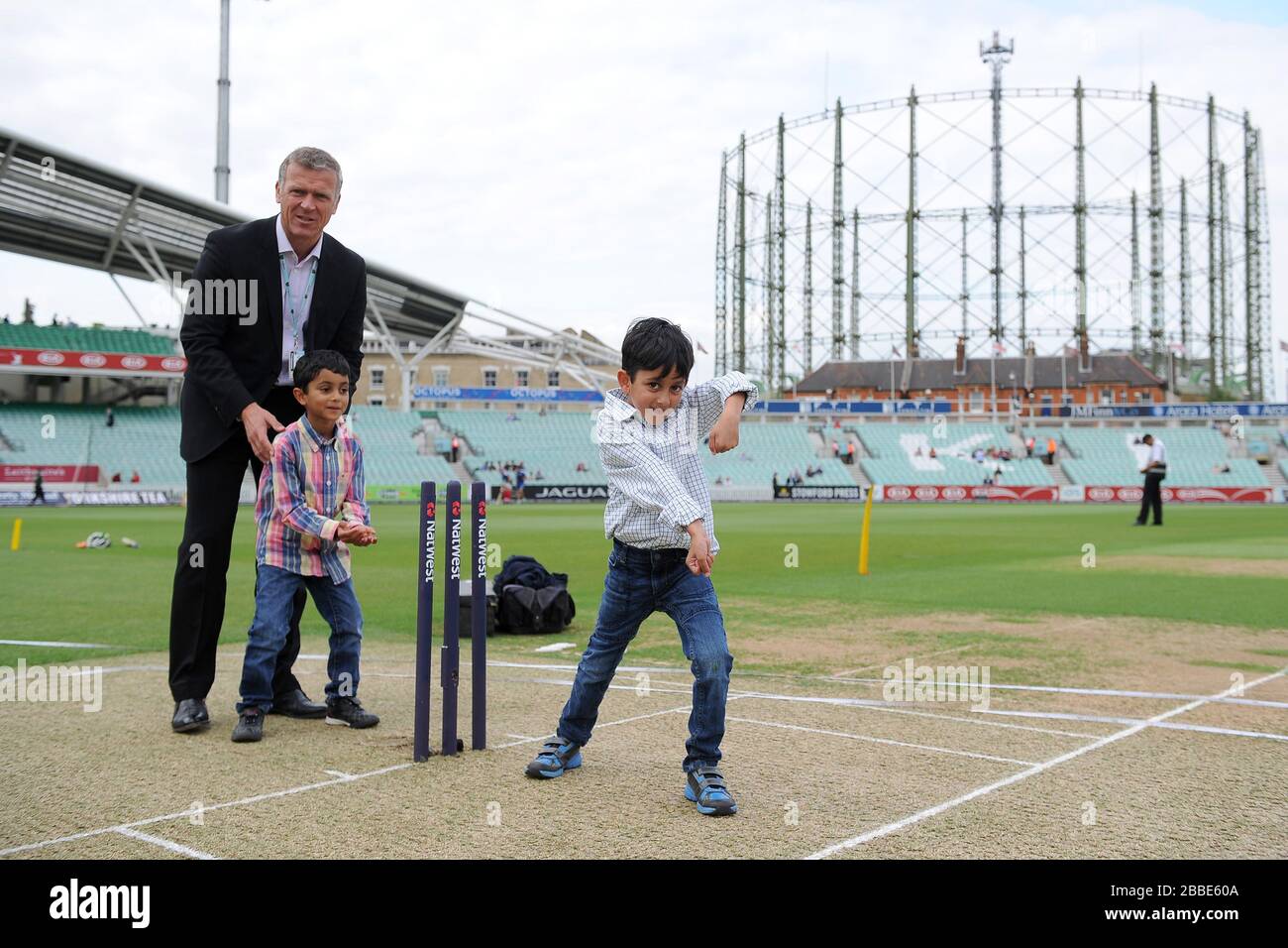 Surrey's Team Manager Alec Stewart during the pitch inspection with ...