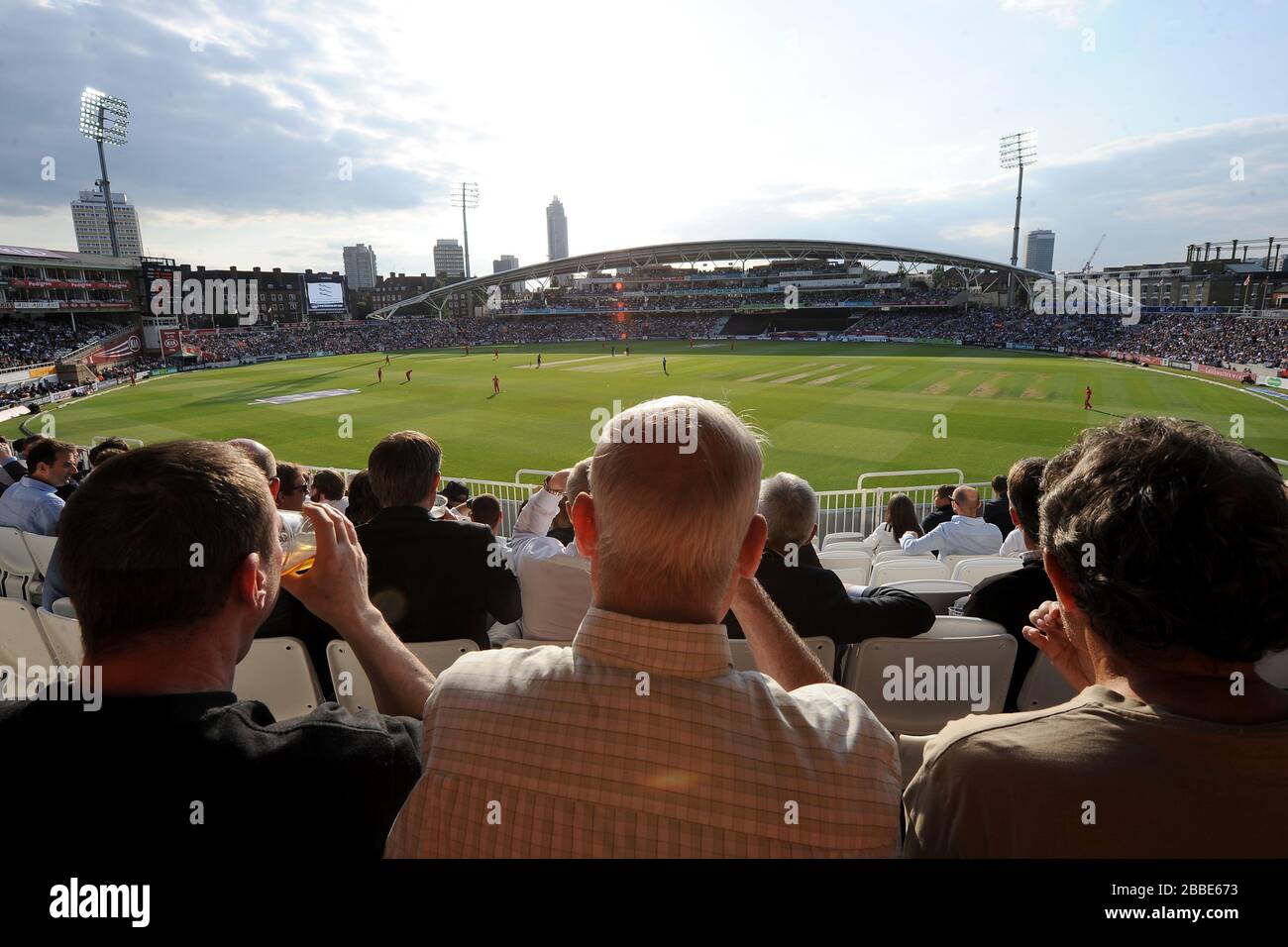 Spectators during the game between england and new zealand hi-res stock ...
