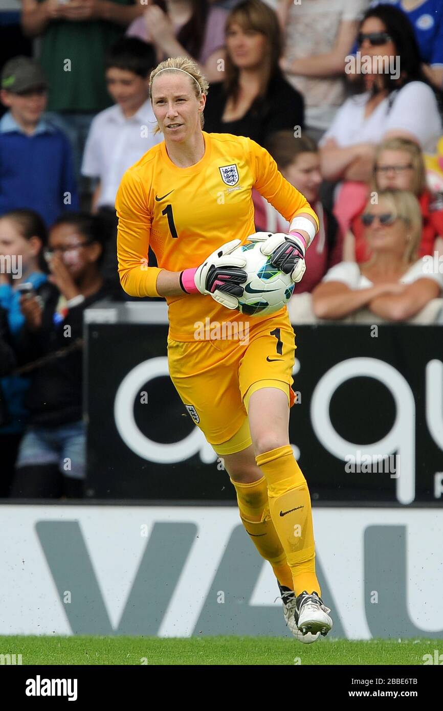 Karen Bardsley, England goalkeeper Stock Photo - Alamy