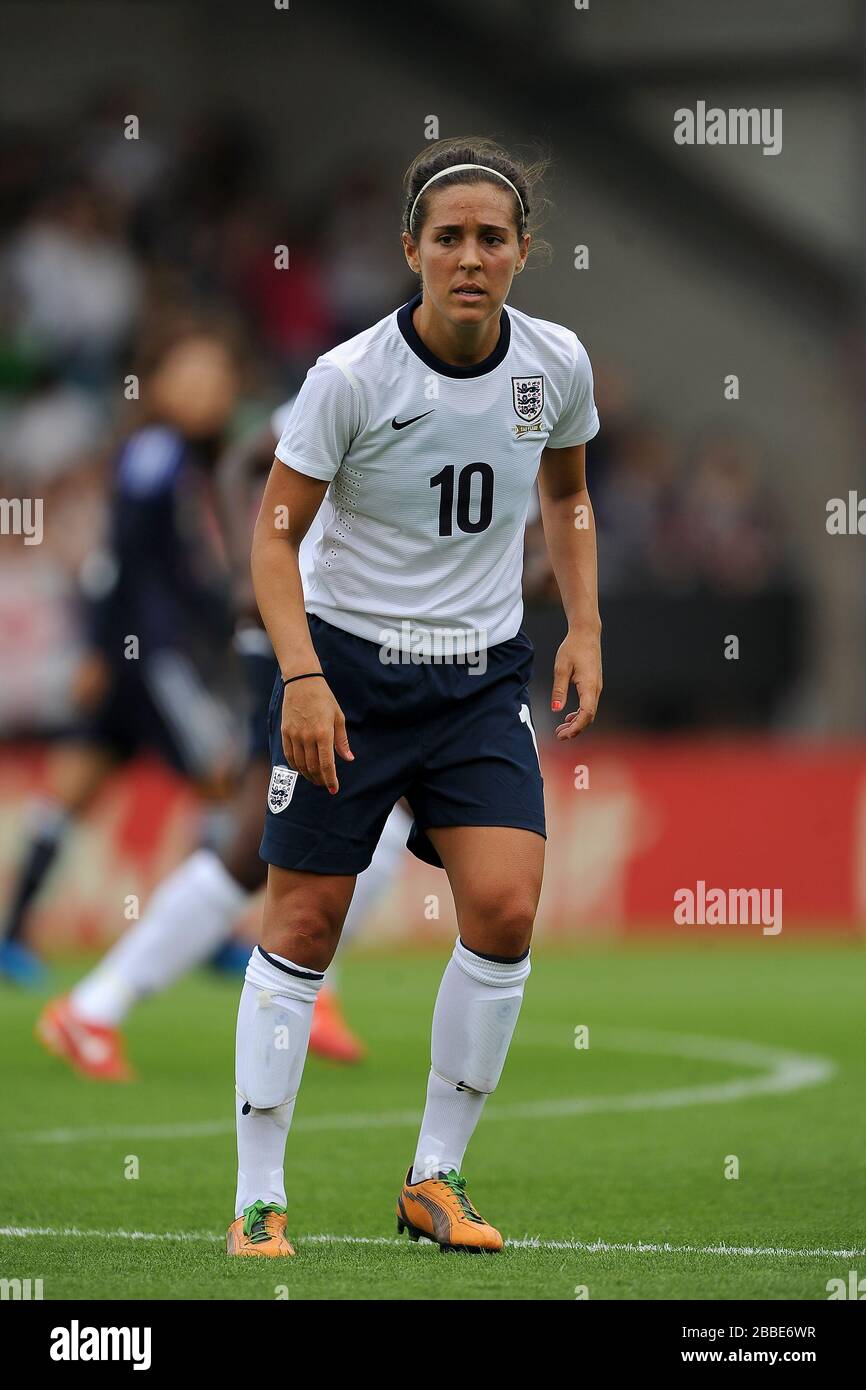 Fara williams england hi-res stock photography and images - Alamy