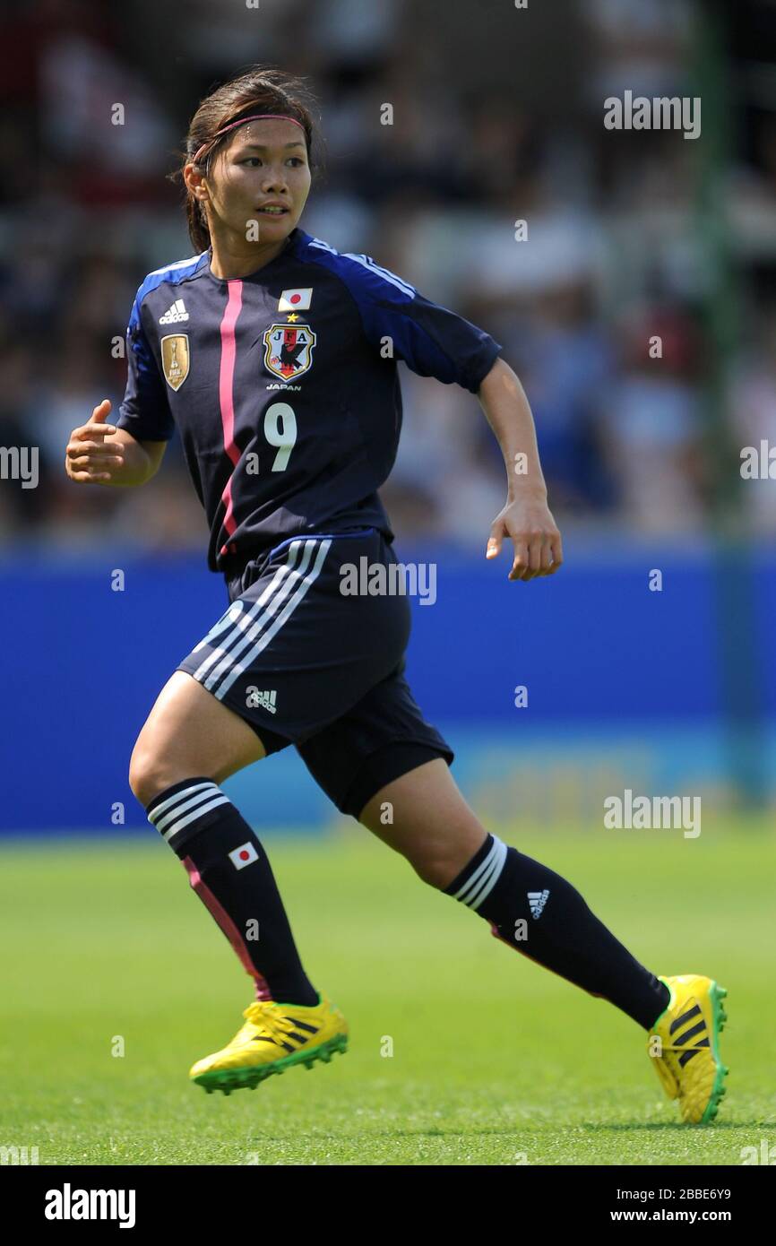 Nahomi kawasumi hi-res stock photography and images - Alamy