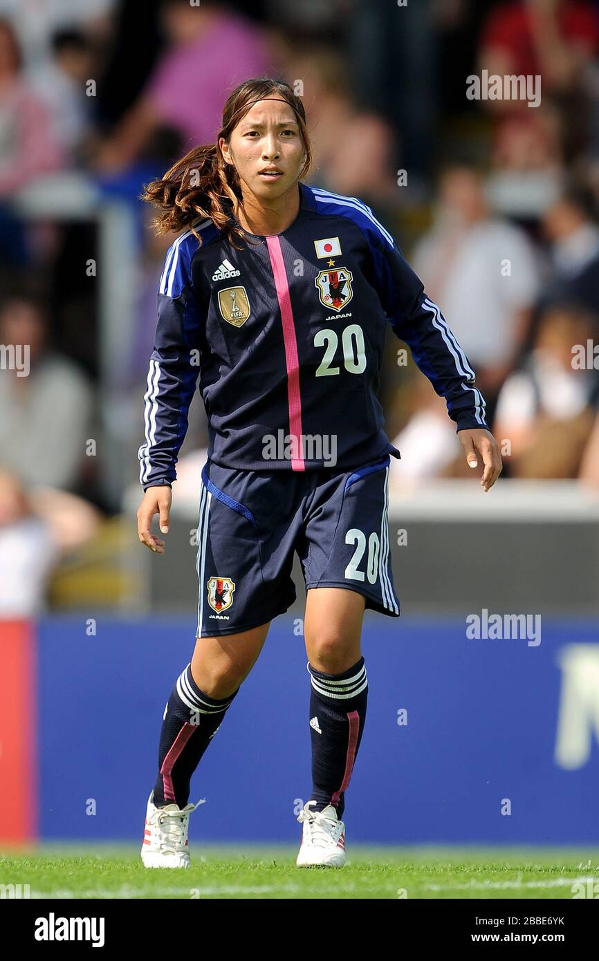 Emi nakajima hi-res stock photography and images - Alamy