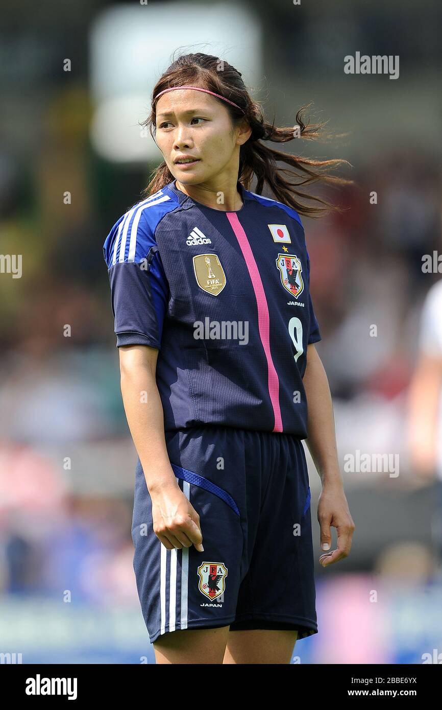 Nahomi kawasumi hi-res stock photography and images - Alamy