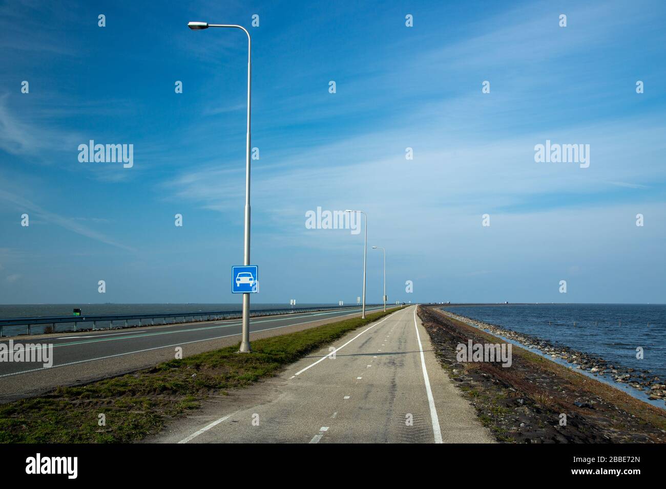 The Houtribdijk is a dam in the Netherlands, built between 1963 and ...