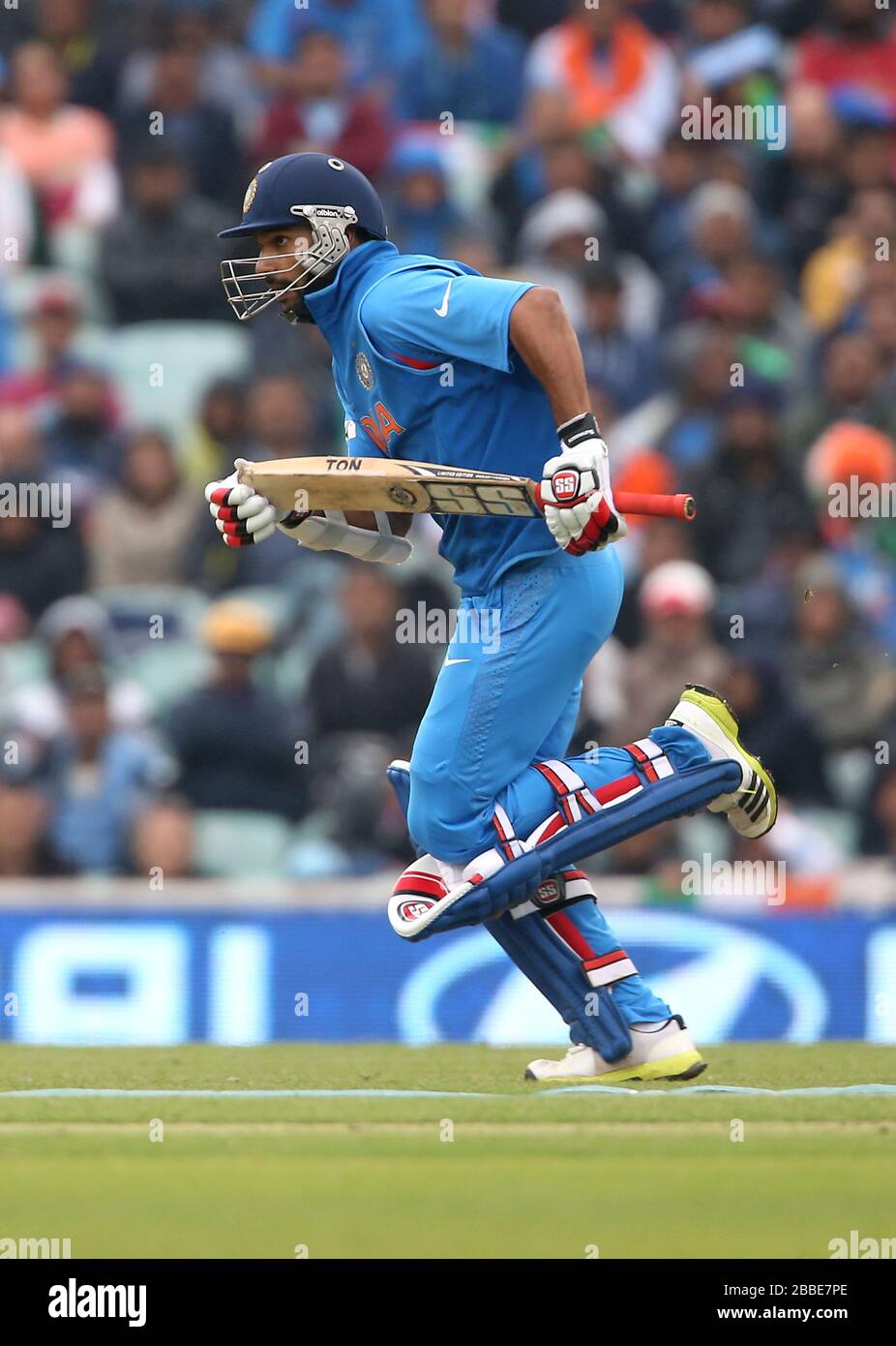 Shikhar dhawan hi-res stock photography and images - Alamy