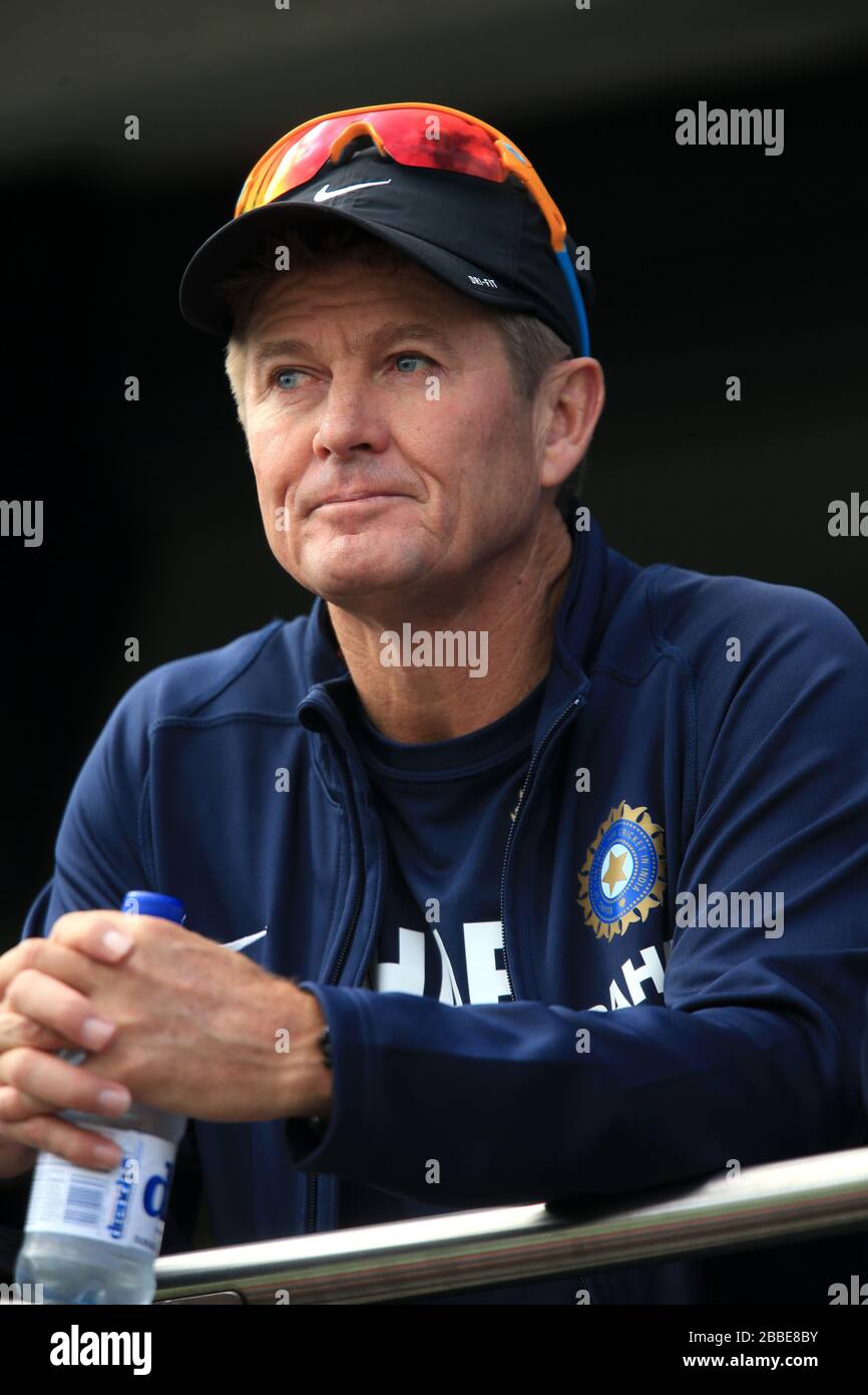 Indias fielding coach trevor penney hi-res stock photography and images - Alamy