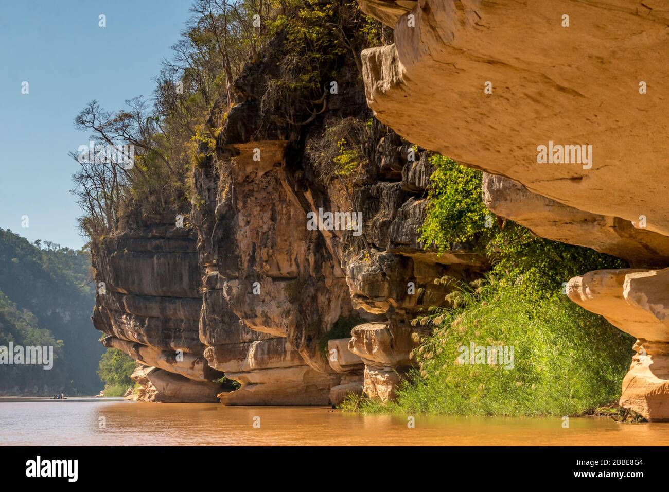 Africa madagascar bemaraha manambolo river hi-res stock photography and ...