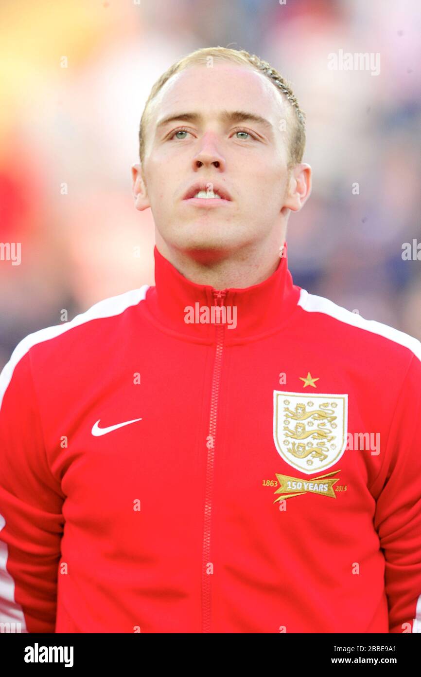 England goalkeeper jason steele hi-res stock photography and images - Alamy