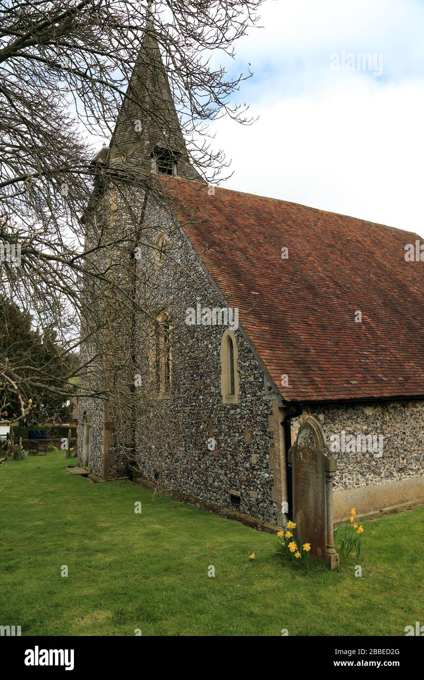 St Peter and St Paul Church in The Street at Newnham near Sittingbourne ...