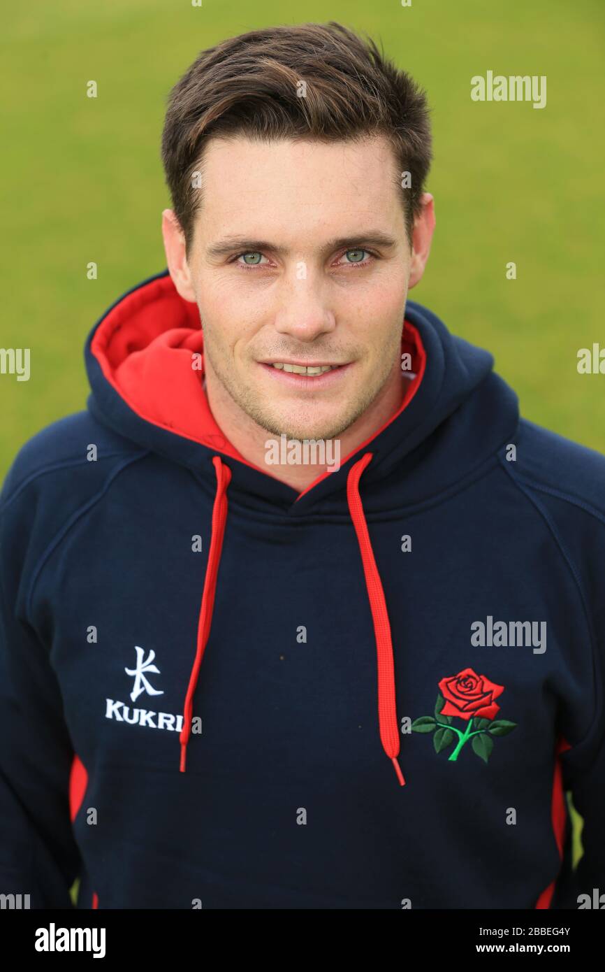 Lancashire's Mitch McClenaghan Stock Photo - Alamy