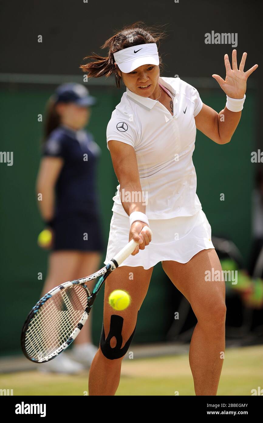 China's Na Li in action during her game against Italy's Roberta Vinci ...
