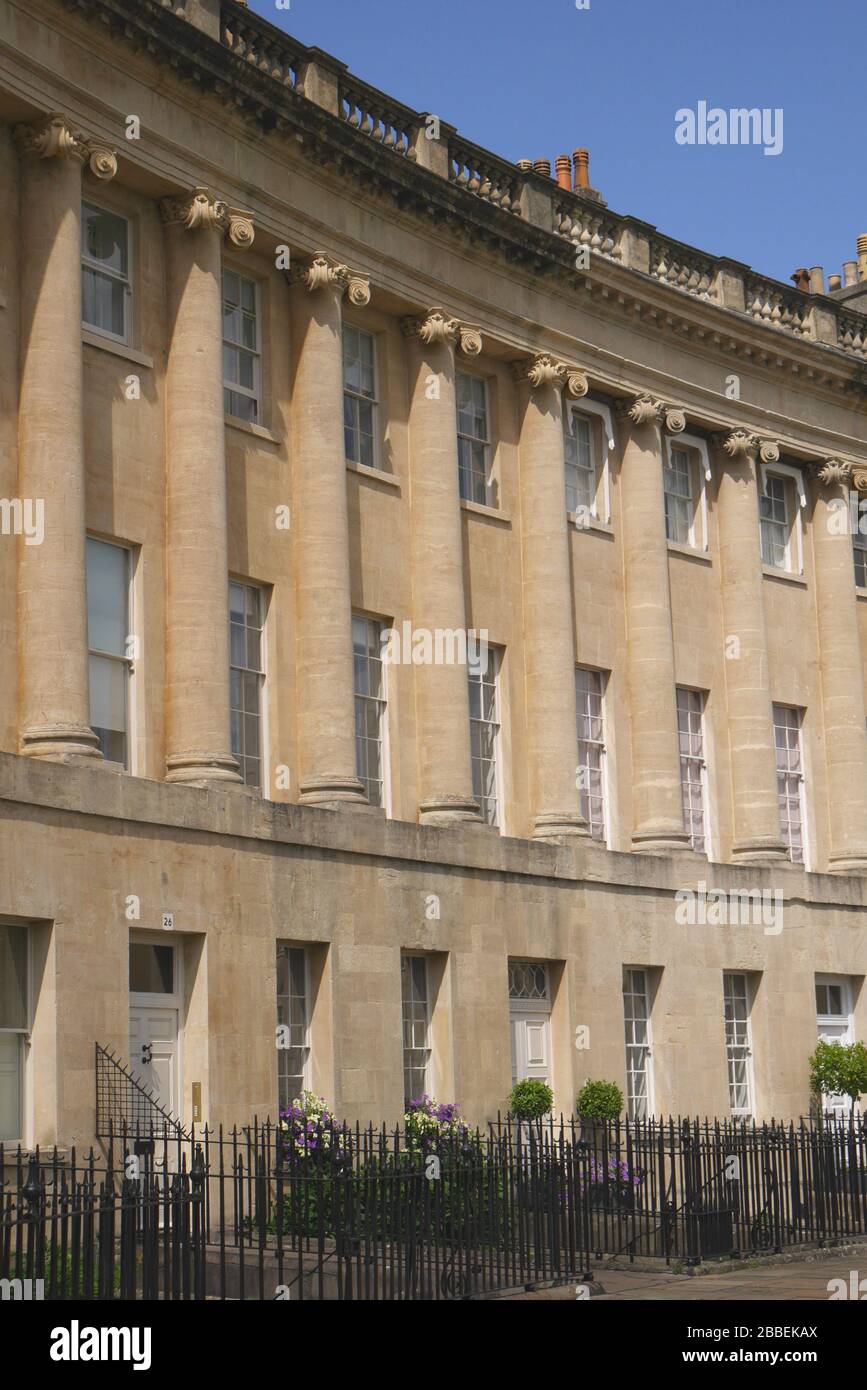 Bath georgian house terrace terraced hi-res stock photography and ...
