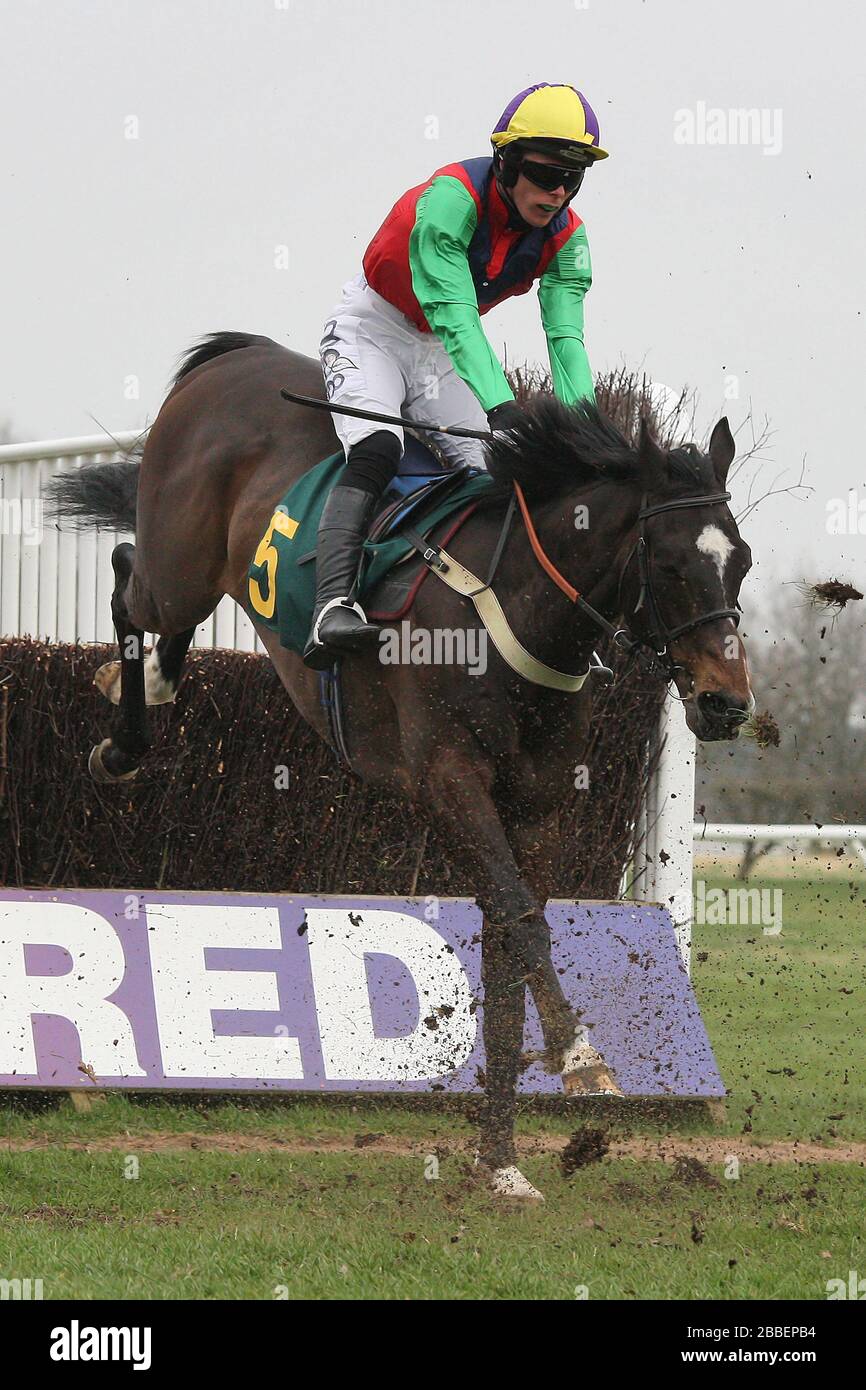 Lee edwards jockey hi-res stock photography and images - Alamy